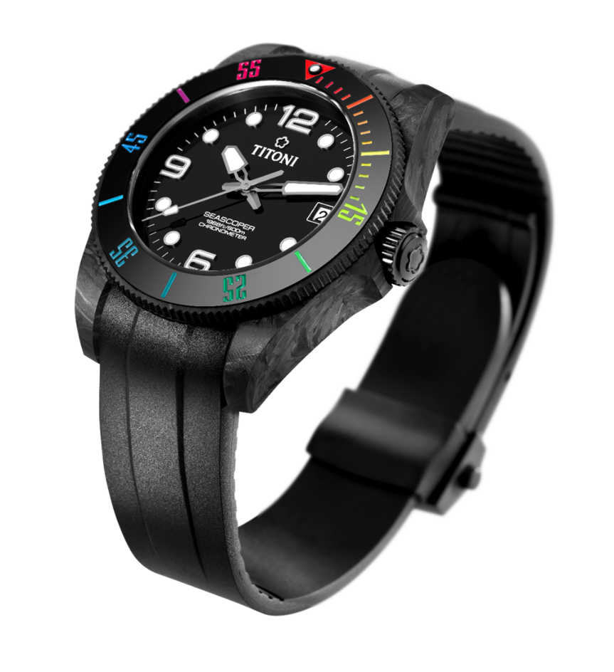 TITONI T-83600 C-RA-256 Seascoper 600 42 mm, Carbon / black ceramic wi ...